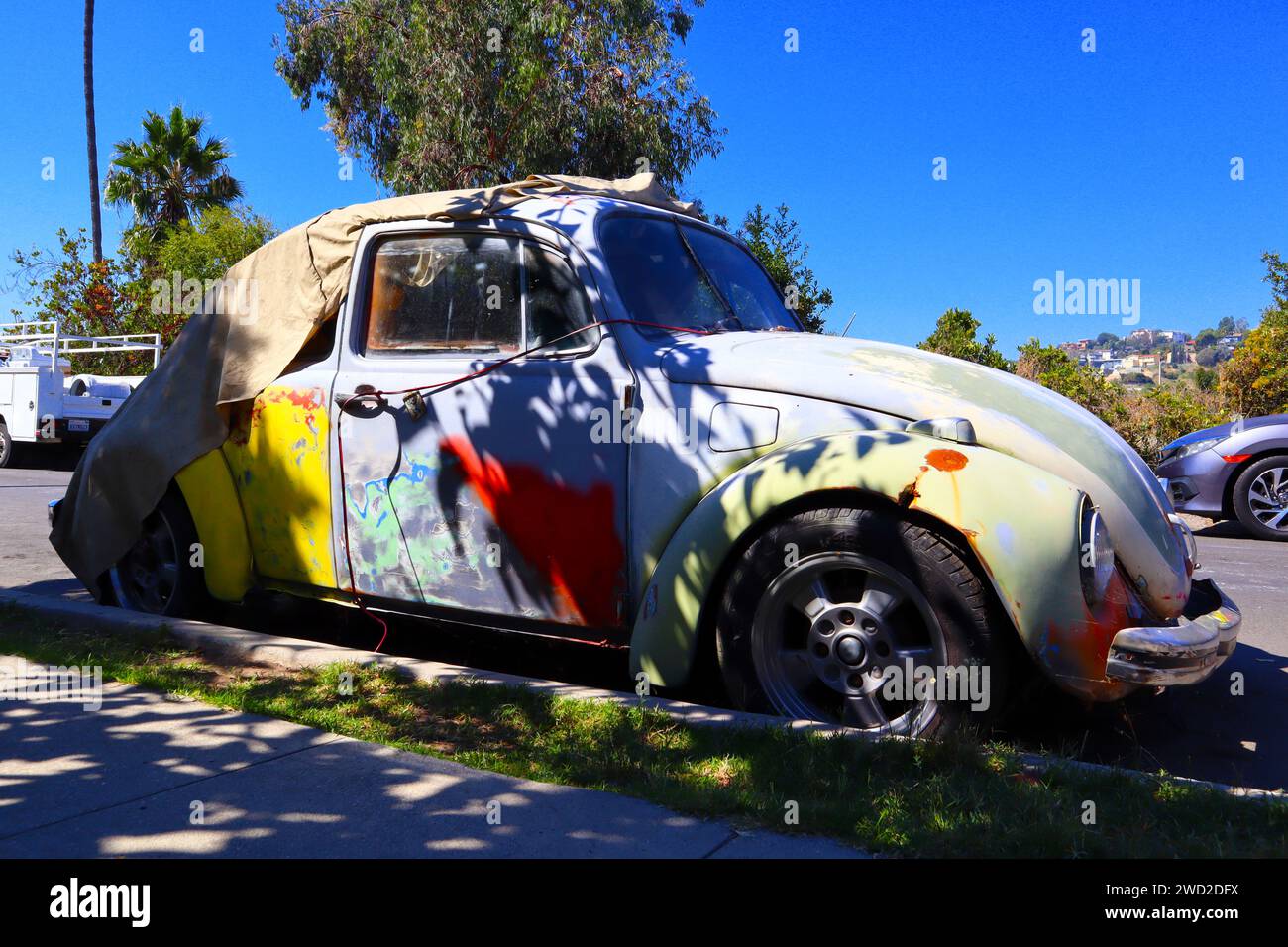 Volkswagen Beetle, old rusty car Stock Photo - Alamy