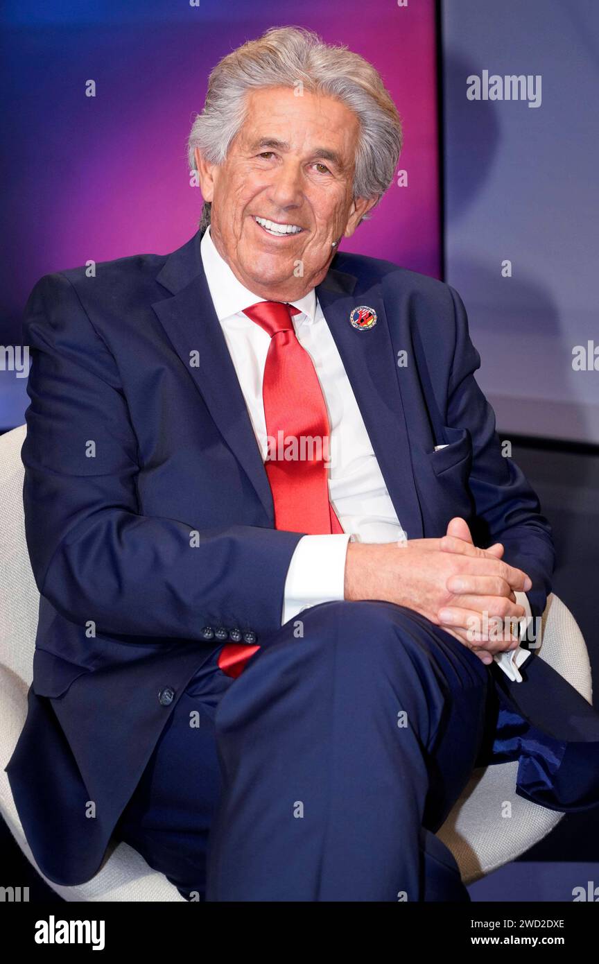 Executive autor hi-res stock photography and images - Alamy