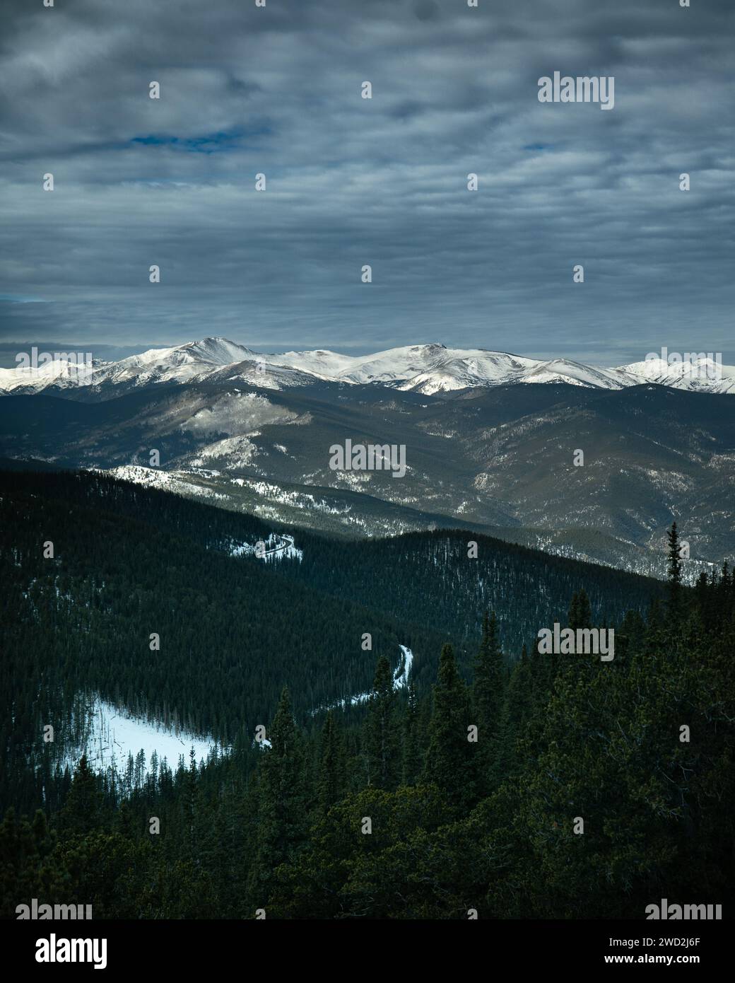 An overlook of the Rocky Mountains in Colorado Stock Photo - Alamy