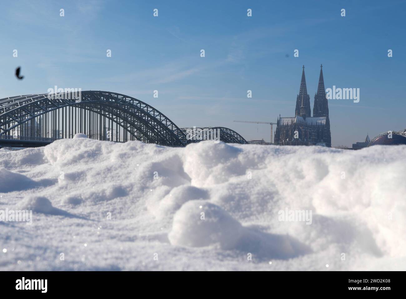 Impressionen Wintereinbruch und Schnee in Koeln Impressionen und ...