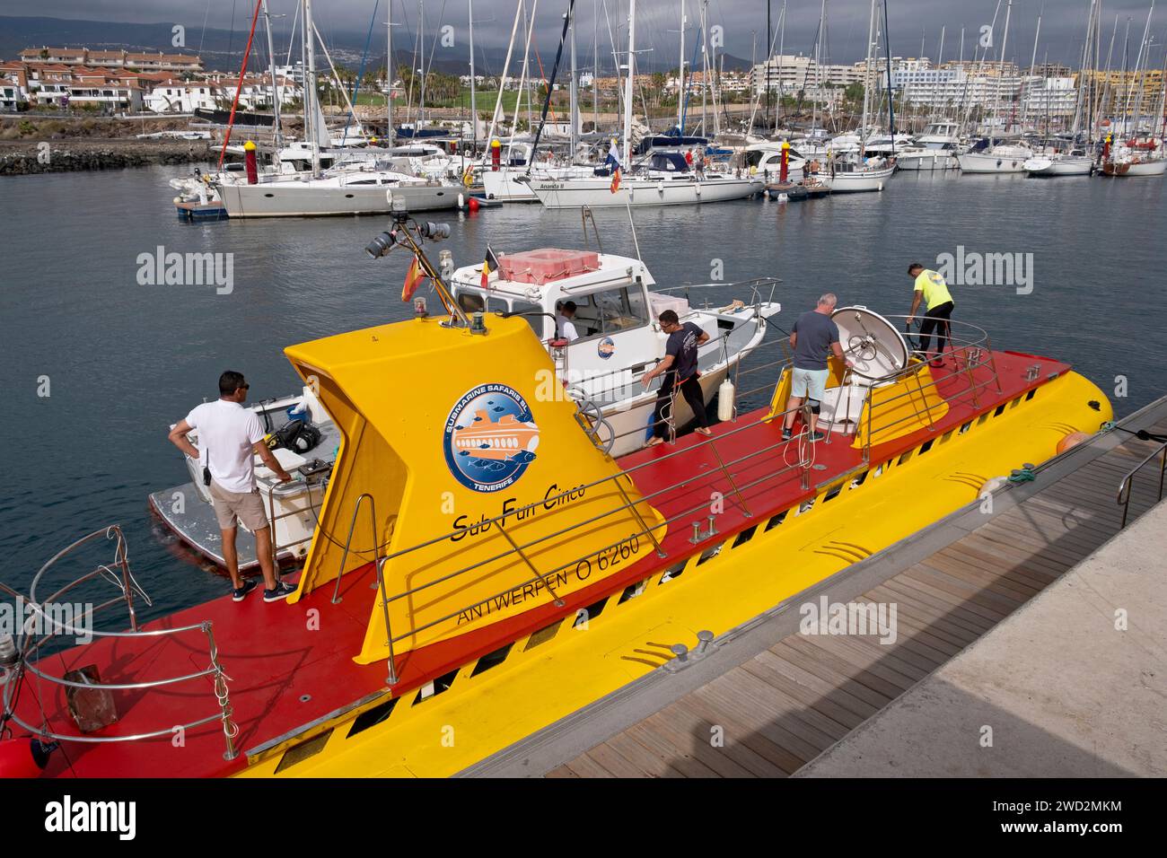 Submarine Safaris' submarine 'Sub Fun Cinco' at Marina San Miguel ...