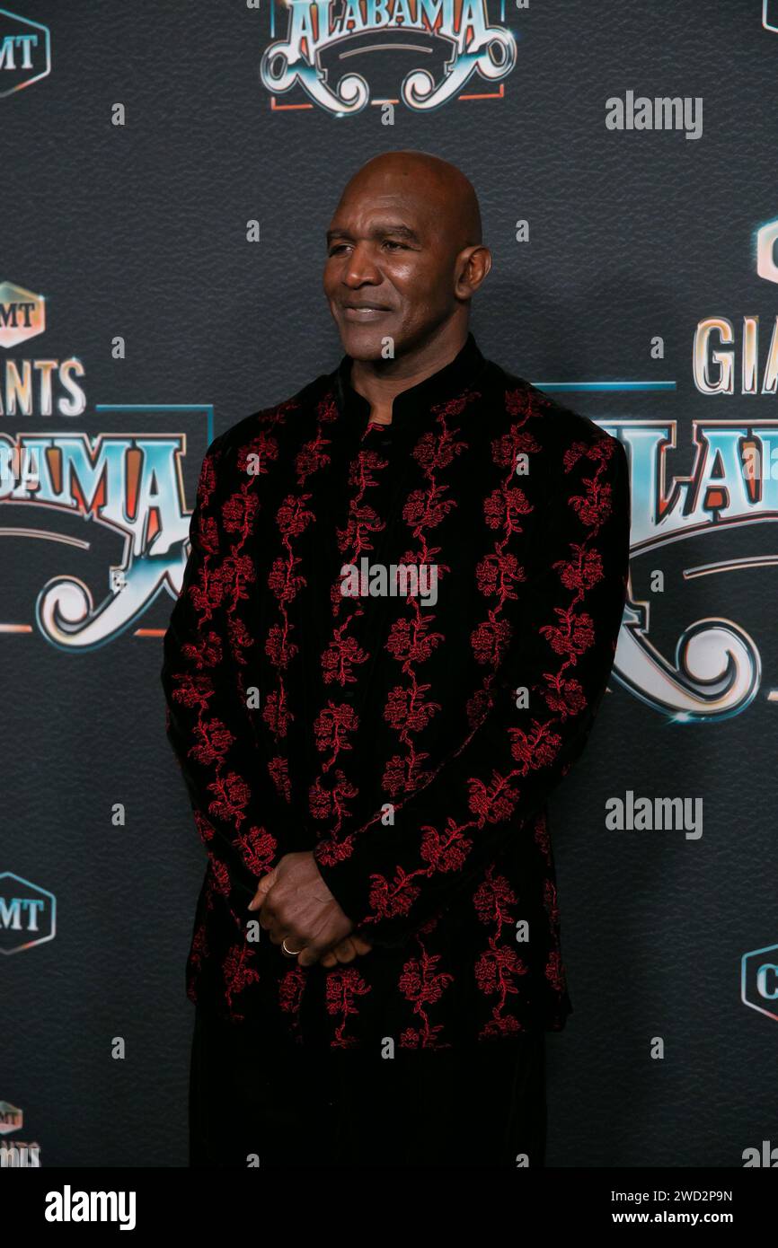 Nashville, USA. 17th Jan, 2024. Evander Holyfield arrives on the red ...
