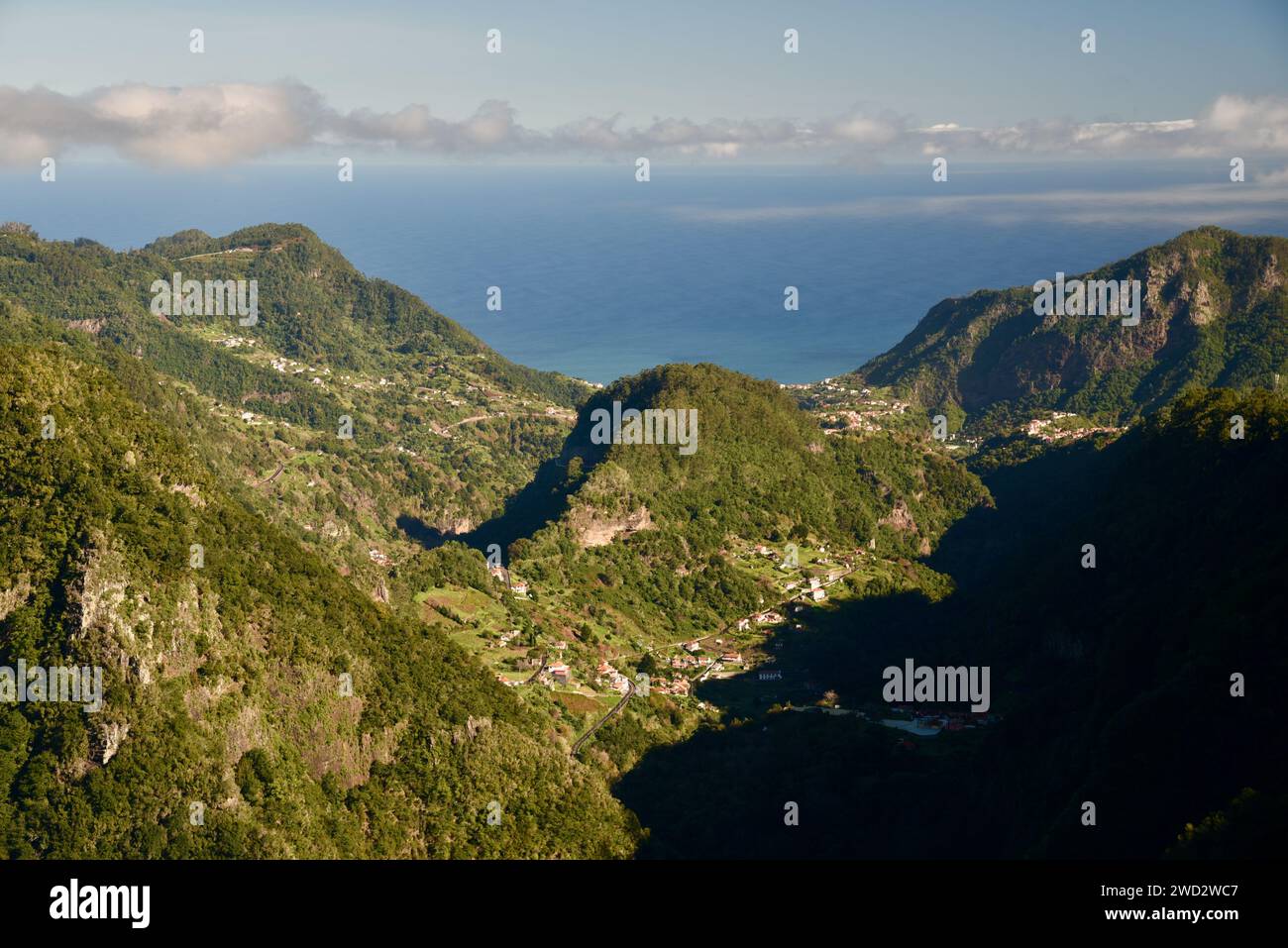 Atypical view of cloud-free and clear mountain range from vista point ...