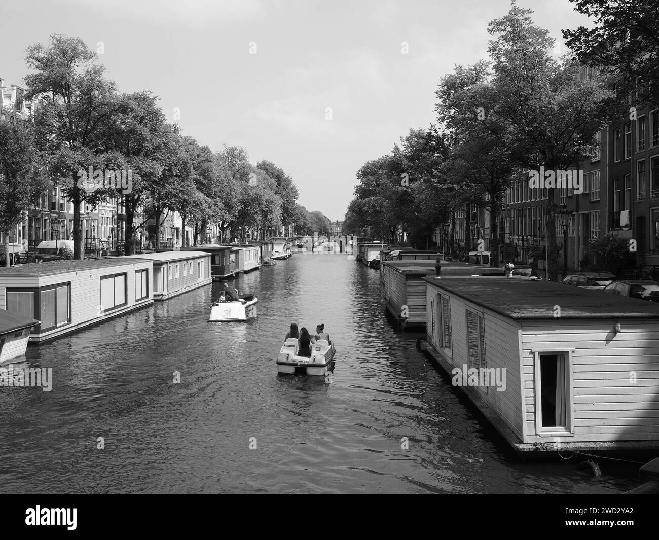 Amsterdam canal night Black and White Stock Photos & Images - Alamy