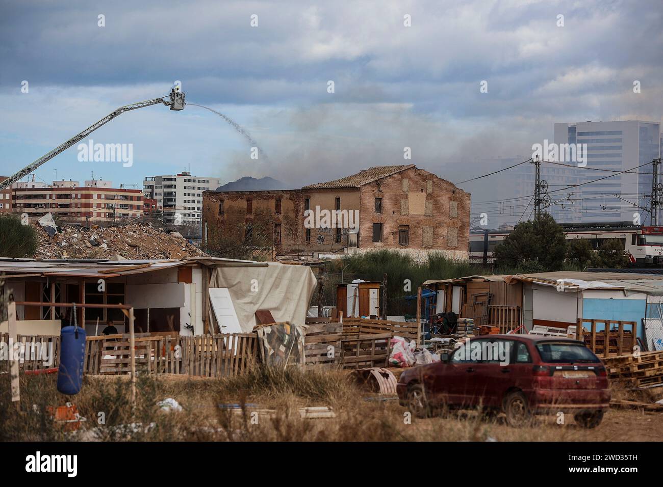 View of smoke at the site of a fire, January 18, 2024, in Valencia ...