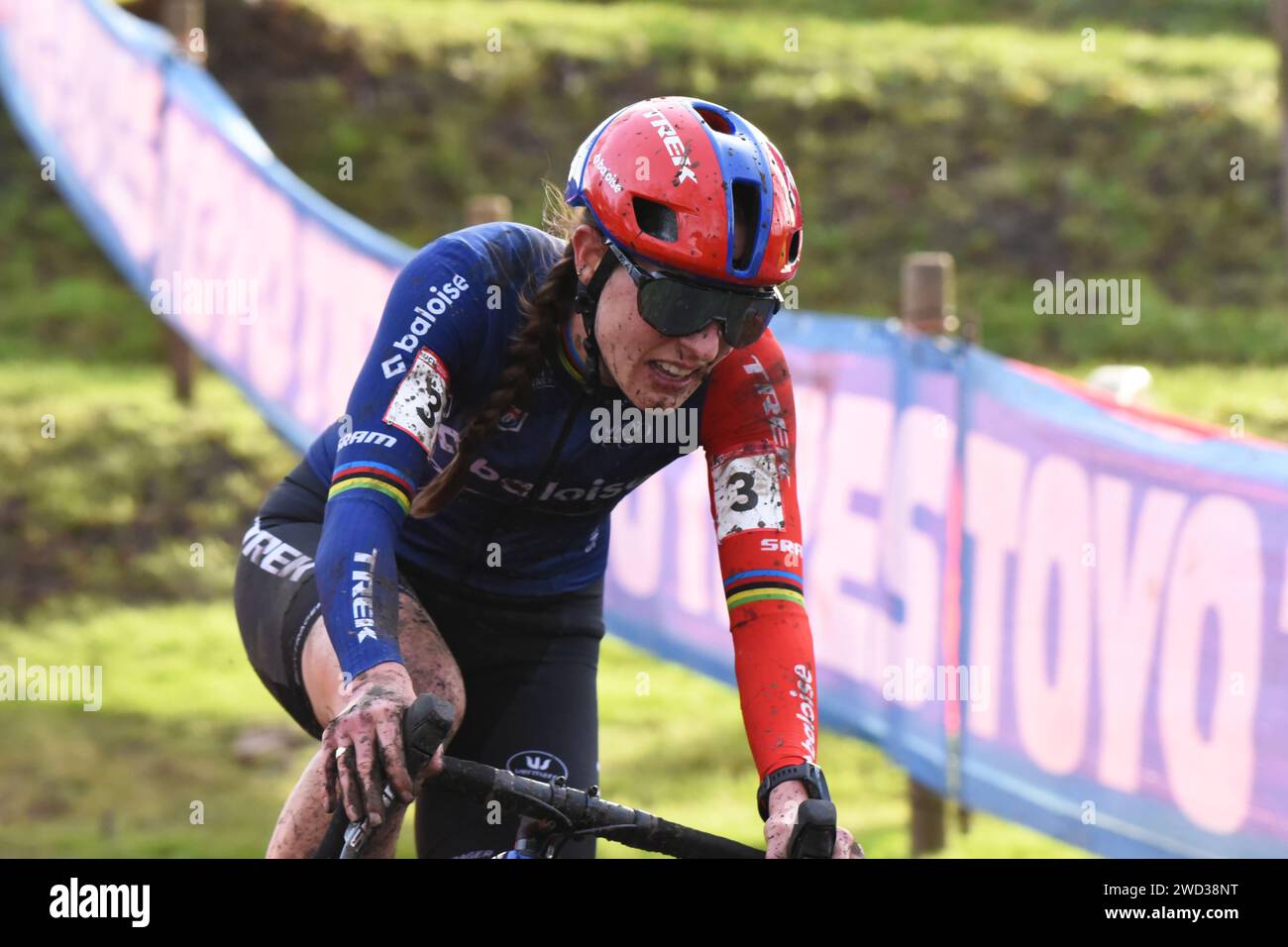 Lucinda Brand is a Dutch racing cyclist who rides for UCI Women's ...