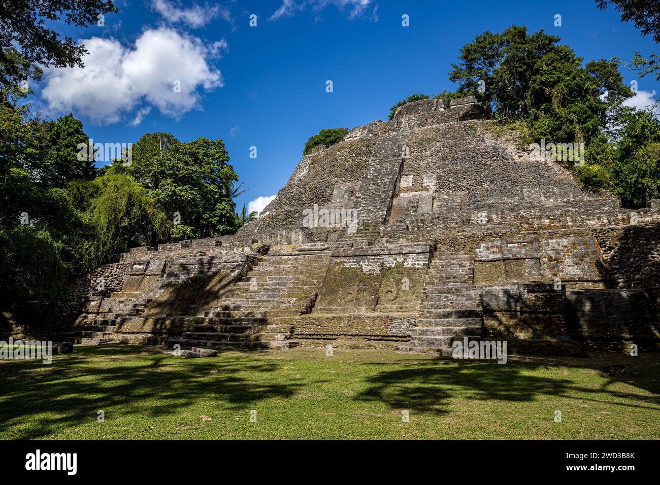 Belize, Lamanai, Maya Ruins, The High Temple Stock Photo - Alamy