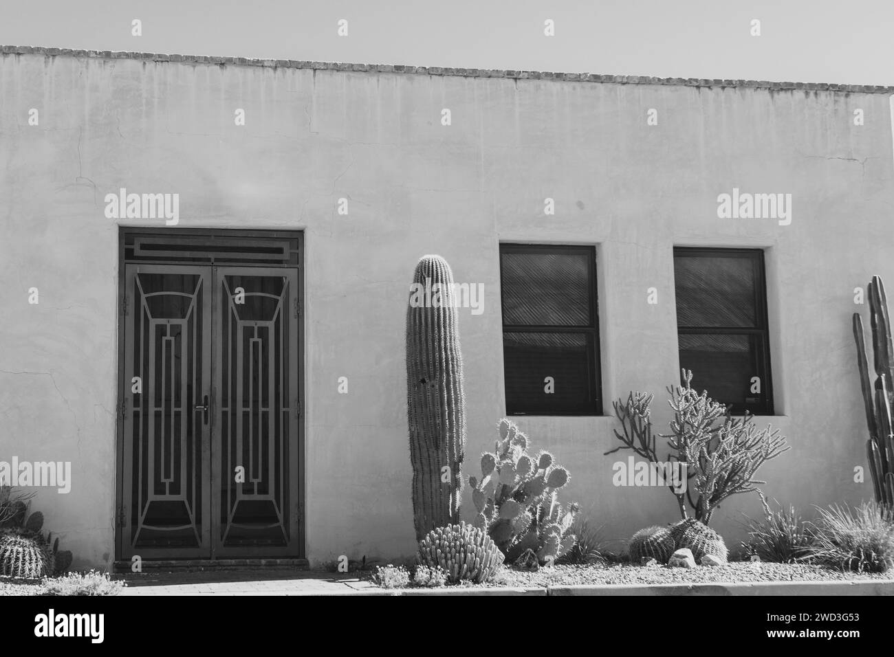 Barrio doors hi-res stock photography and images - Alamy