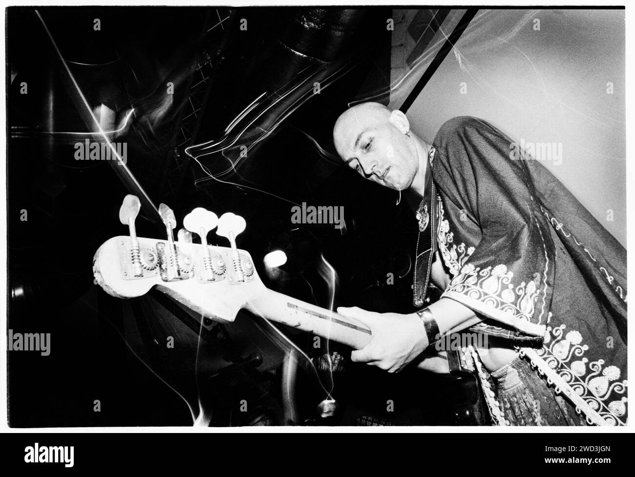 Loop guru band hi-res stock photography and images - Alamy