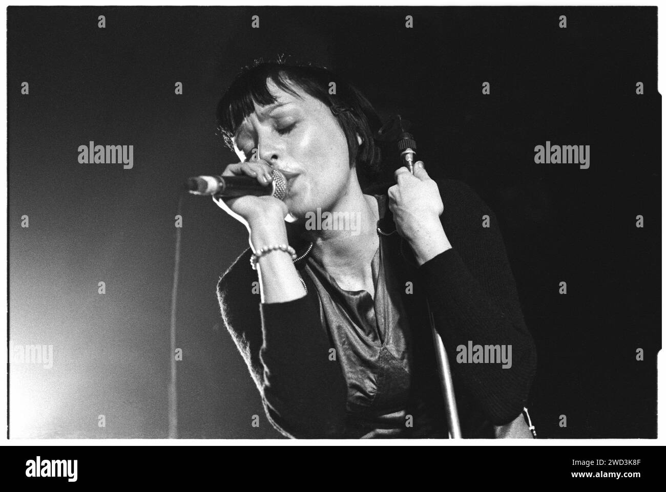 Pearl Lowe of rock band Powder playing at Cardiff University Terminal ...
