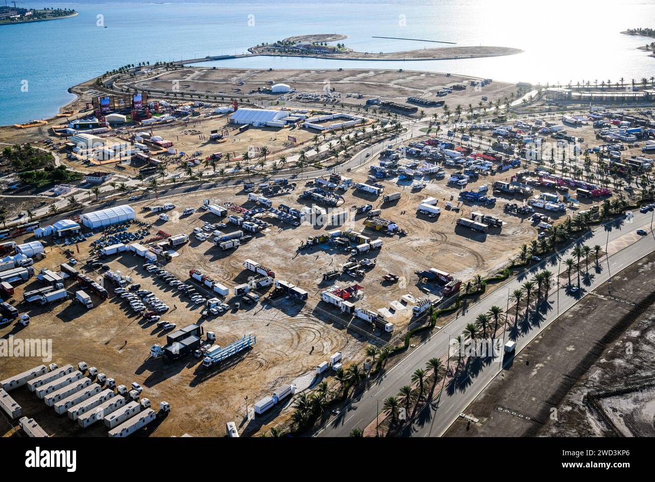 Yanbu, Arabie Saoudite. 18th Jan, 2024. Yanbu Bivouac and podium during ...