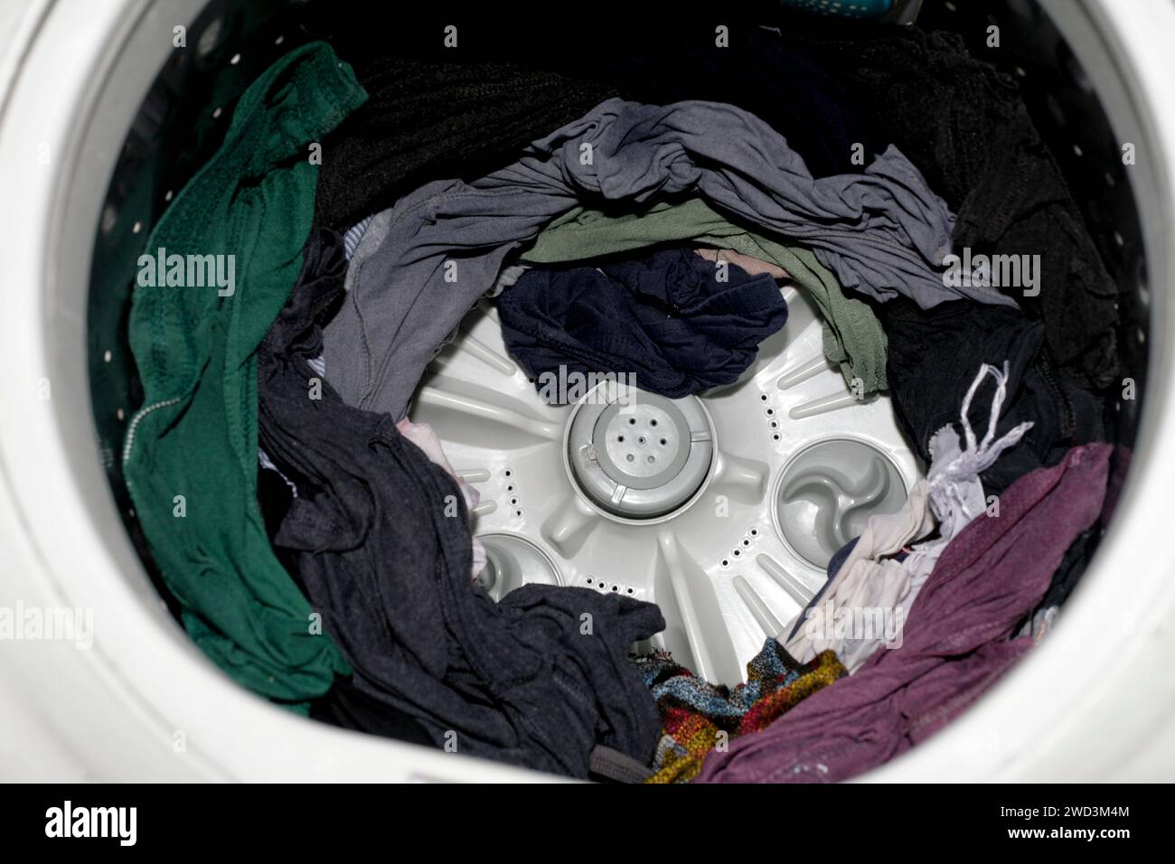 Dirty clothes hi-res stock photography and images - Alamy