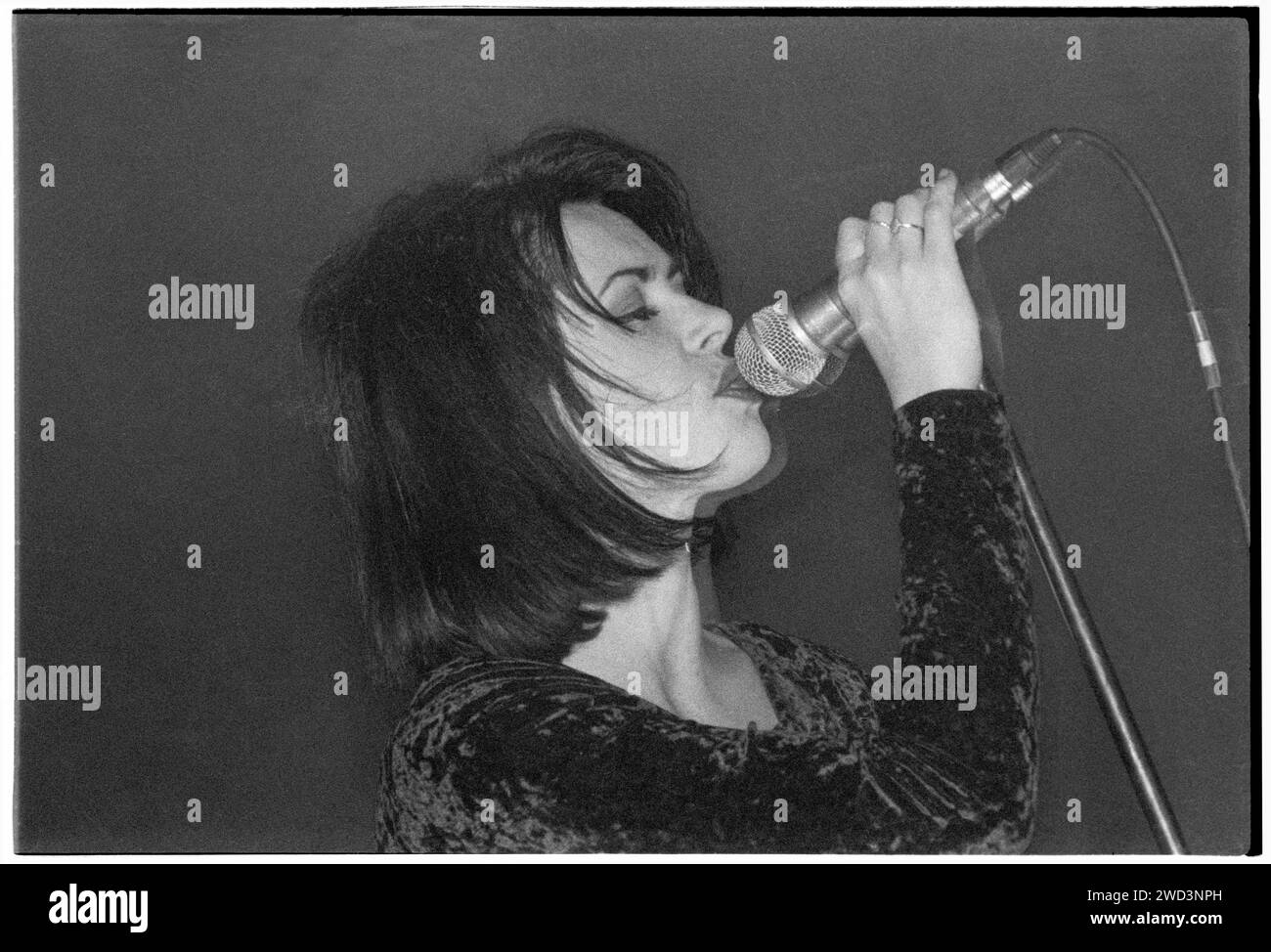 TONI HALLIDAY, CURVE, CONCERT, 1993: Toni Halliday of Curve playing ...