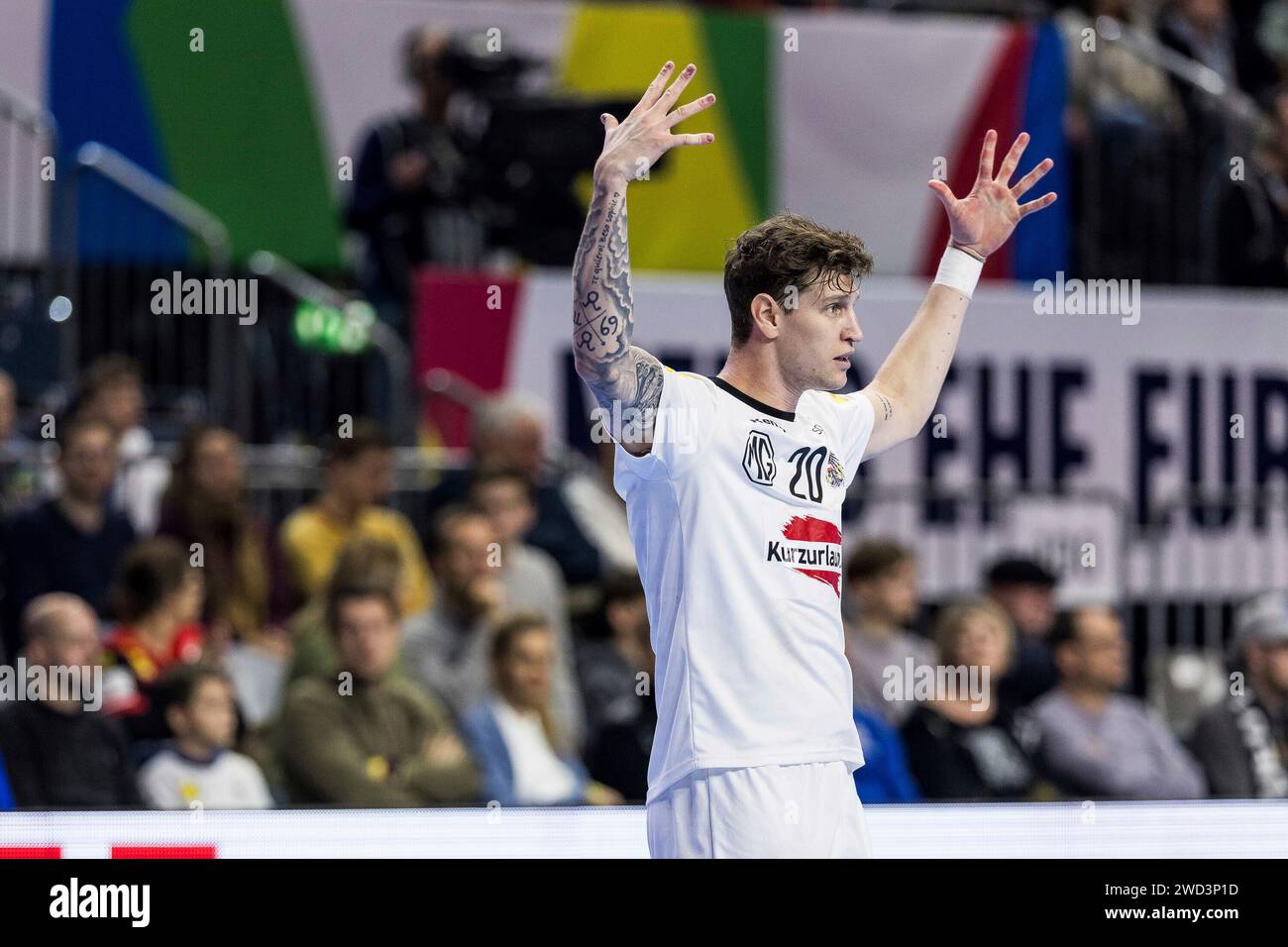 Sebastian Frimmel (?sterreich, #20) jubelt MEN?S EHF EURO 2024: Ungarn ...