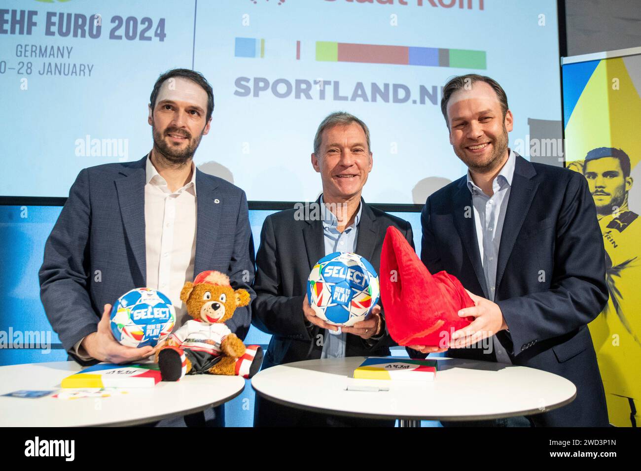 Koeln, Deutschland. 18th Jan, 2024. Robert Voigtsberger (Stadt K?ln, Beigeordneter f?r Bildung ...