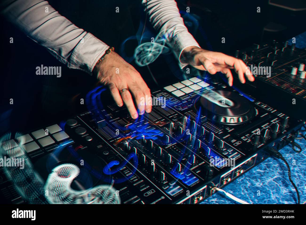 Hands dj plays music hi-res stock photography and images - Alamy
