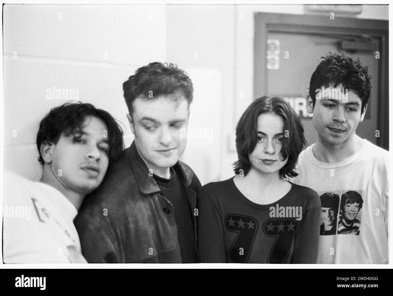 Louise Wener and the rock band Sleeper photographed in their Dressing ...