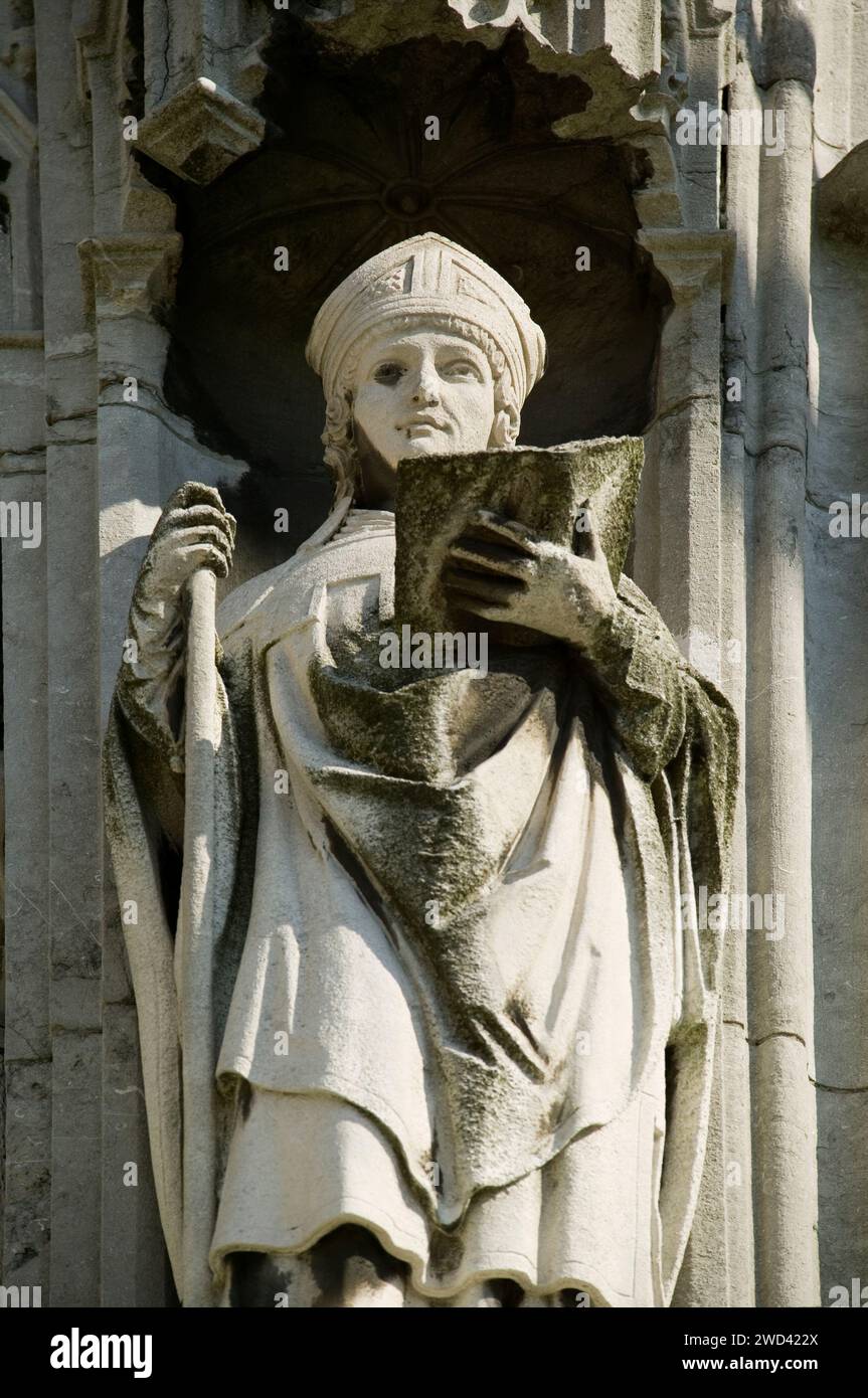 Statue of Lambert of Maastricht, Saint Lambert by Mathieu de Tombay ...