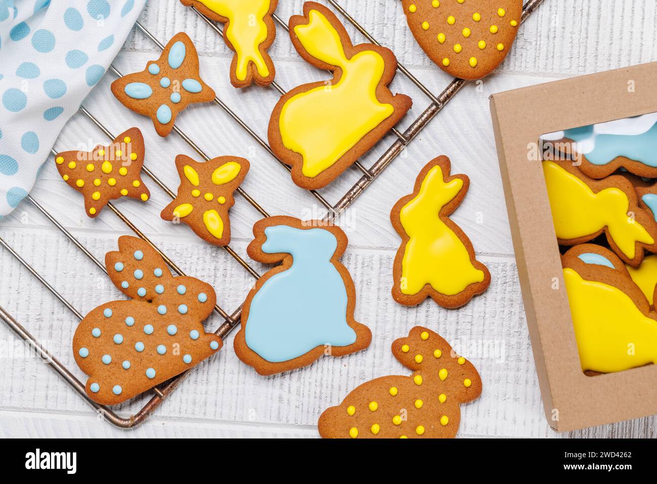 Adorable cookie shapes hi-res stock photography and images - Alamy