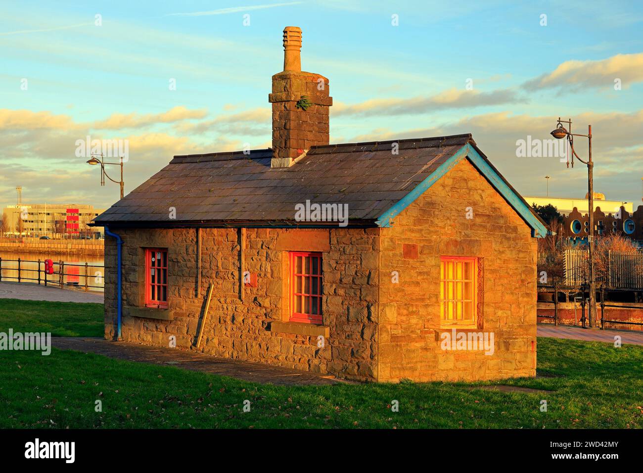 Old lockkeeper's hut in early evening light, next to Roath Basin ...