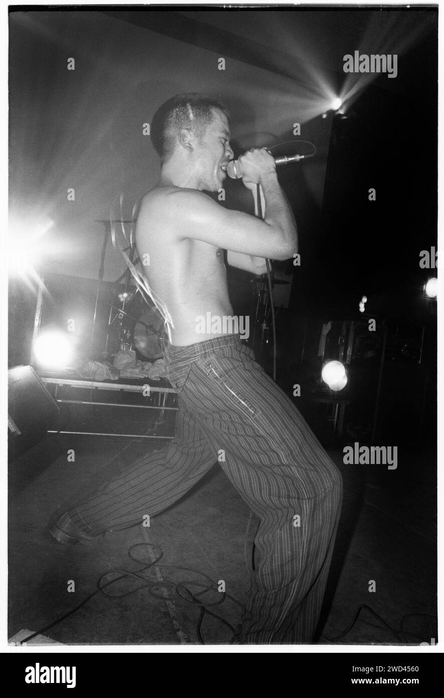 Heitham Al-Sayed of Senser playing live at Bristol University Anson ...