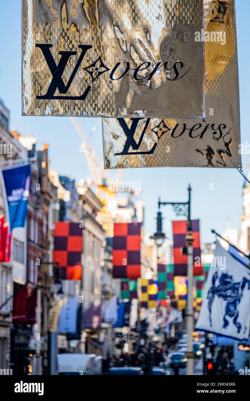 London, UK. 18th Jan, 2024. New Louis Vuitton LV Lovers Flags in Bond ...