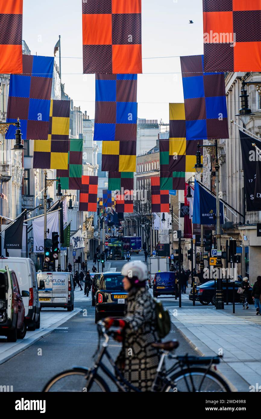 London, UK. 18th Jan, 2024. New Louis Vuitton LV Lovers Flags in Bond ...