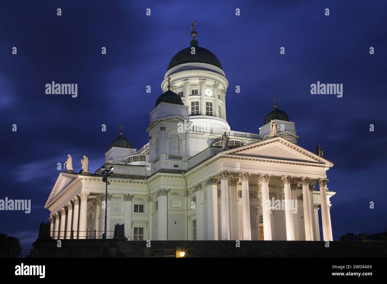 Helsinki cathedral night hi-res stock photography and images - Alamy