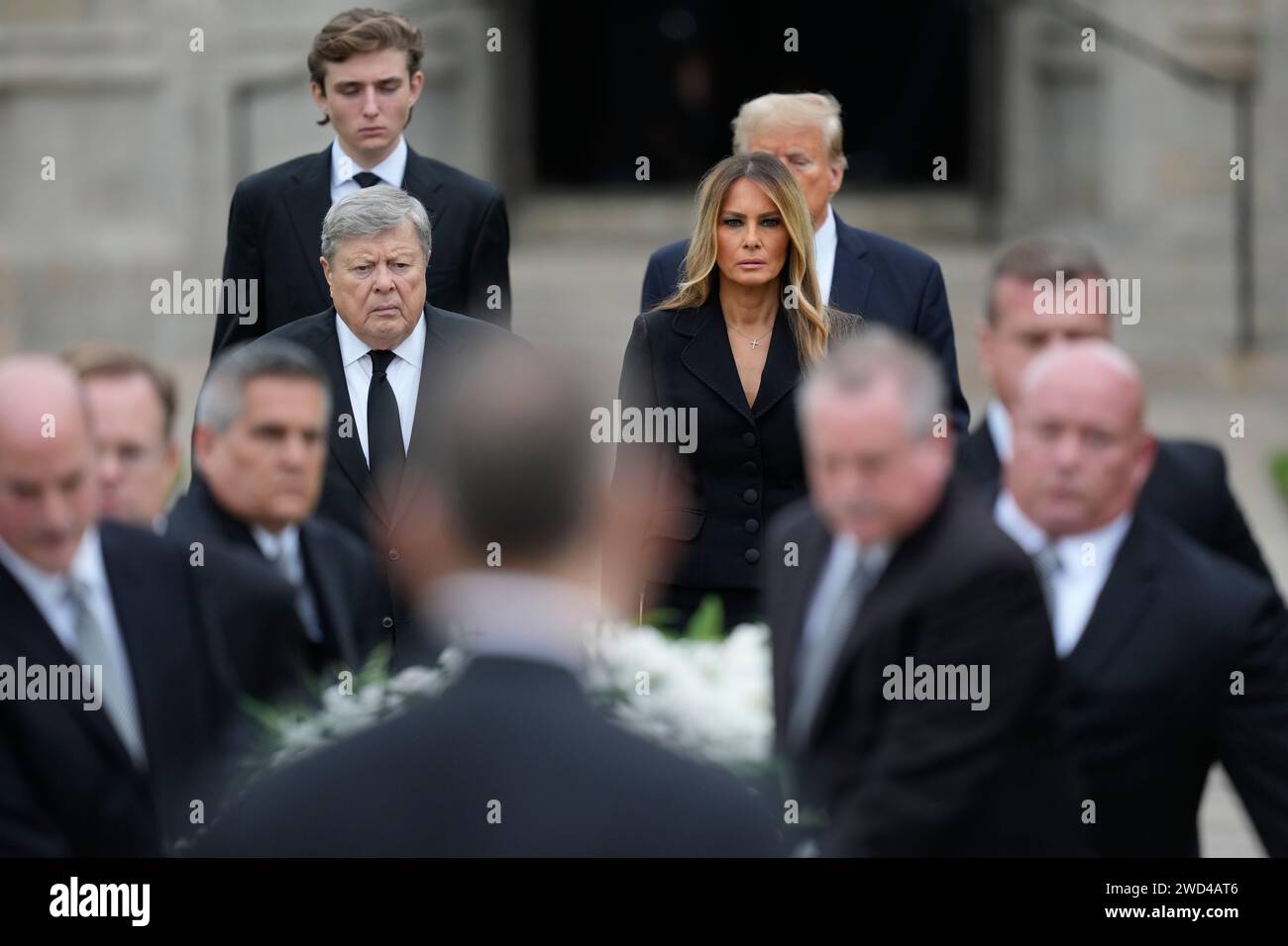 Former first lady Melania Trump, center right, and her father Viktor ...