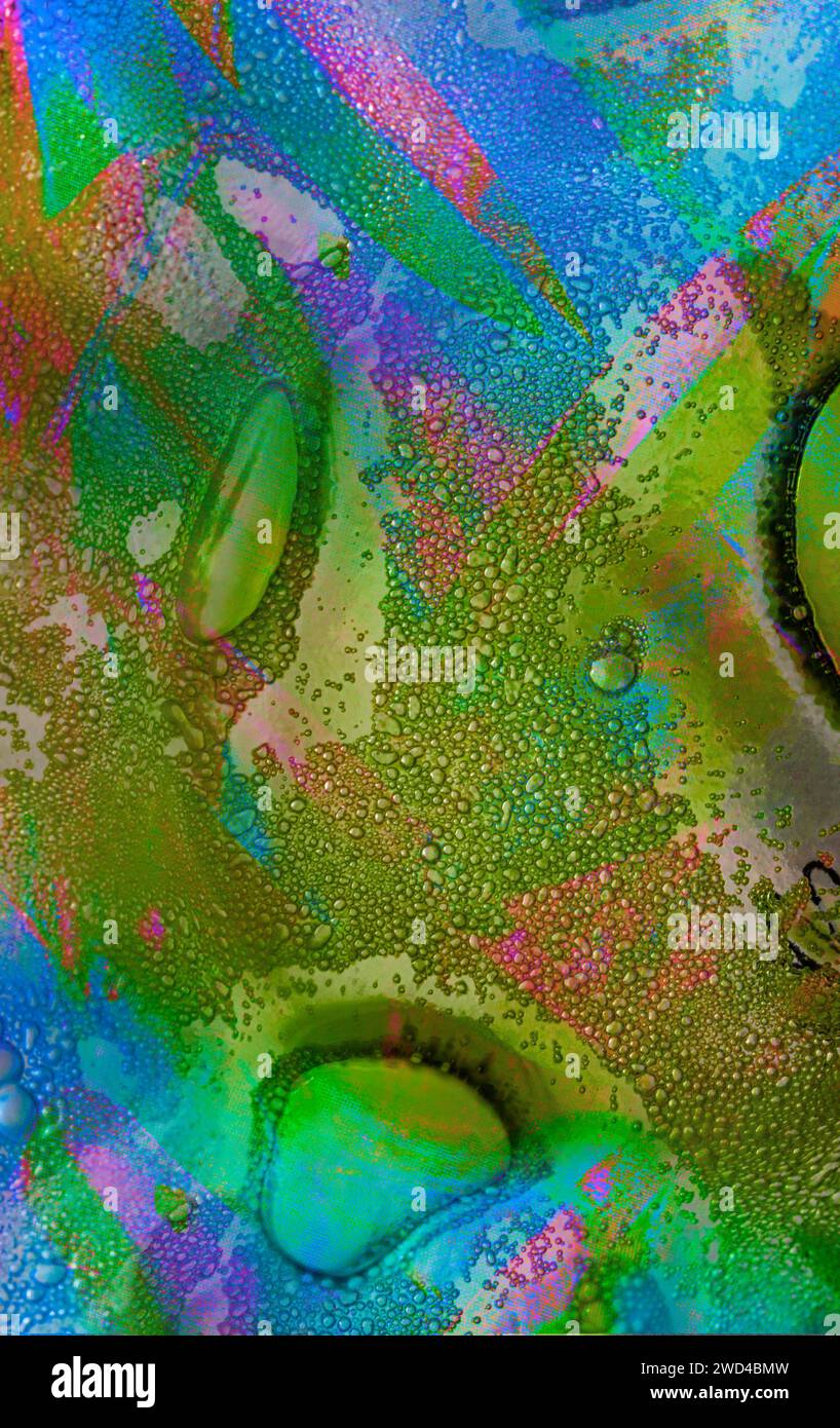 Shapes moving together hi-res stock photography and images - Alamy