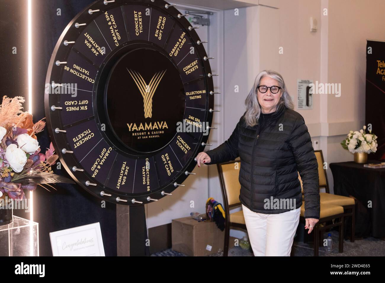 Lorraine Bracco visits the Backstage Creations Giving Suite benefitting ...