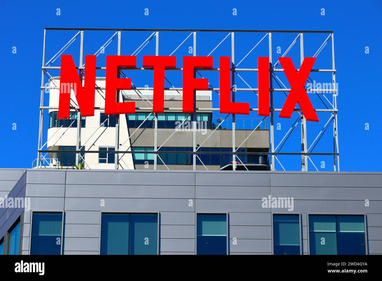 Hollywood (Los Angeles), California: NETFLIX signage in Hollywood on ...