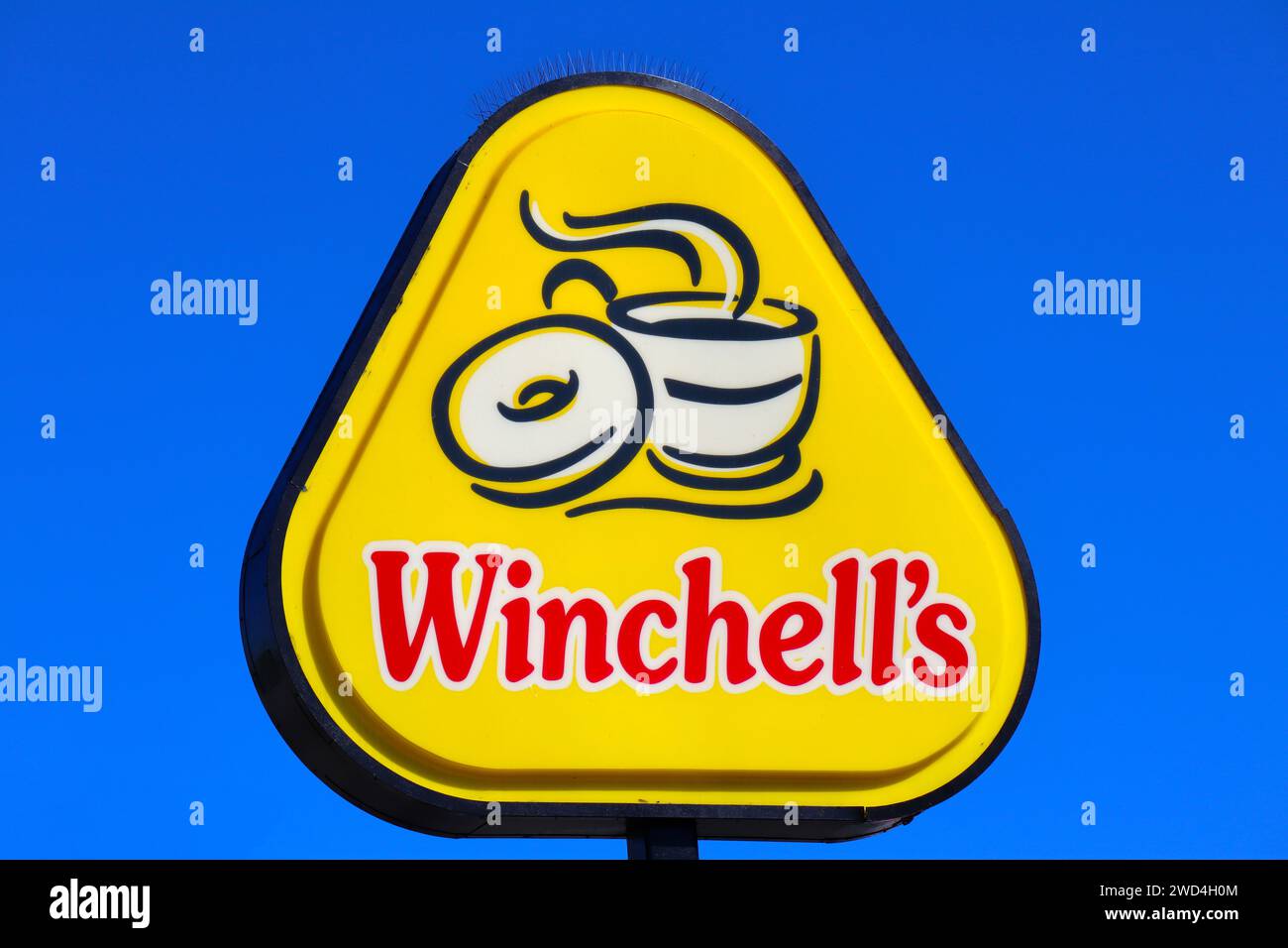 Los Angeles, California: Winchell's Donut House sign, International ...