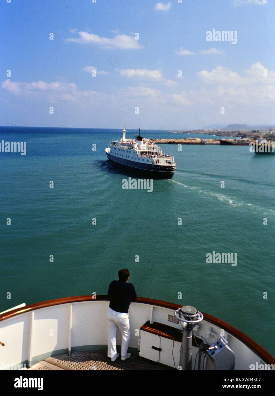 1990s crusie ship hi-res stock photography and images - Alamy