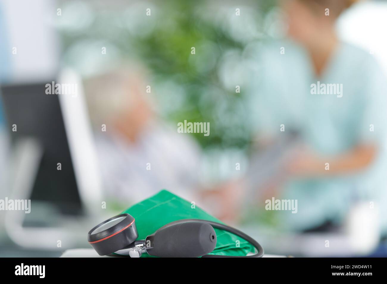 portrait of blood pressure measurement Stock Photo - Alamy