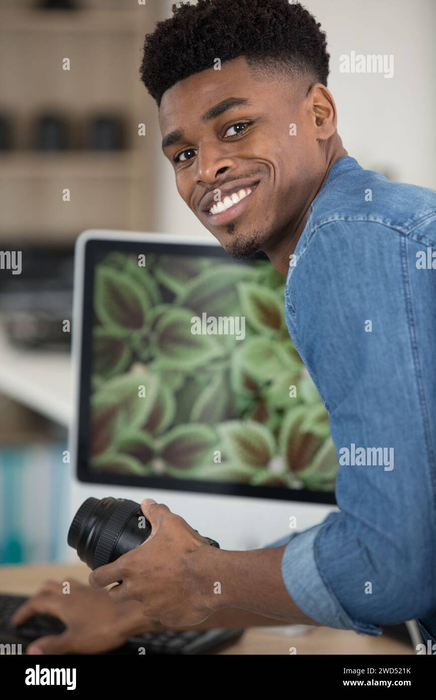 Freelancer editing video using hi-res stock photography and images - Alamy