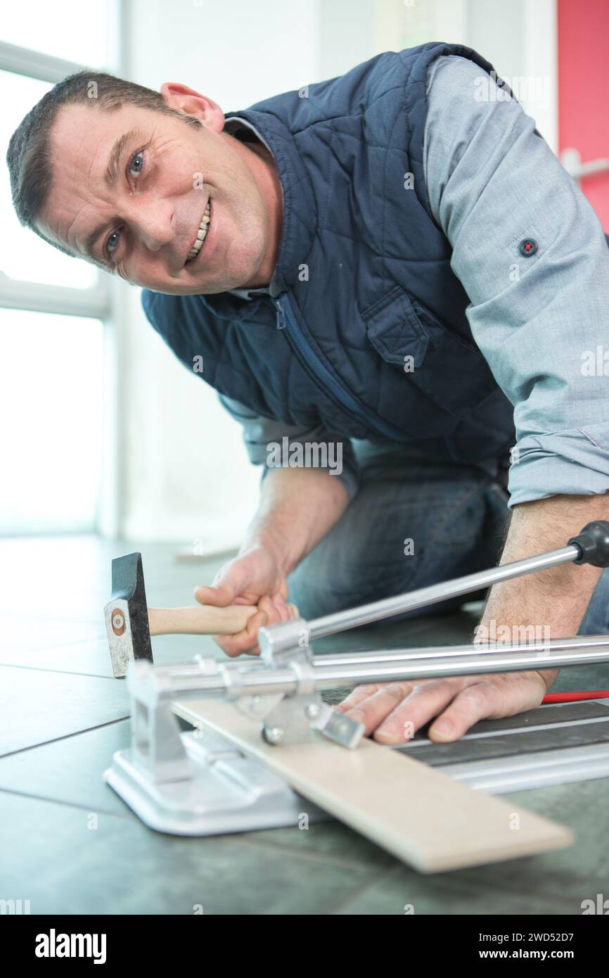 Tiler portrait hi-res stock photography and images - Alamy