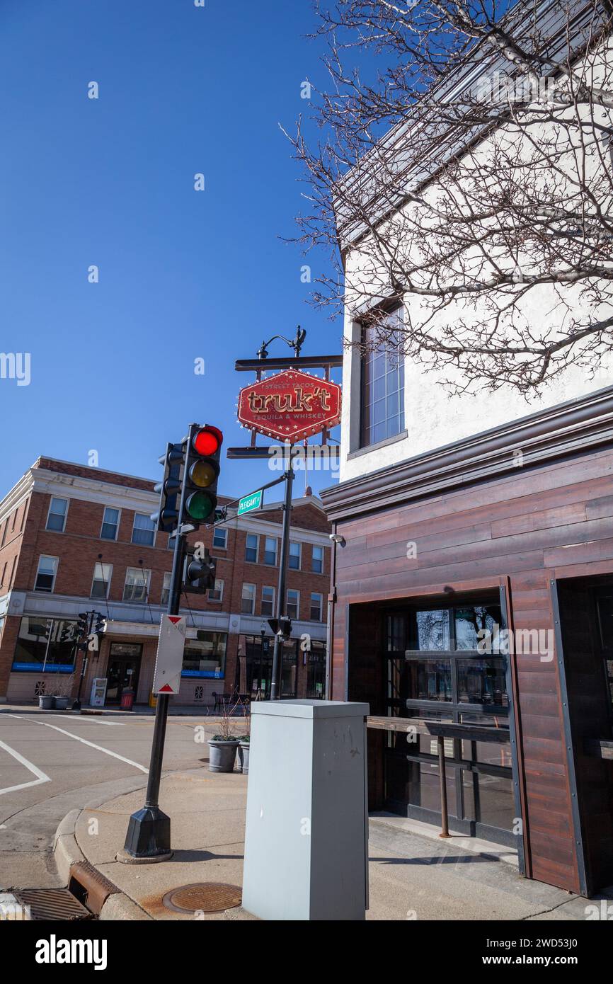Street view of downtown Beloit Wisconsin Stock Photo - Alamy