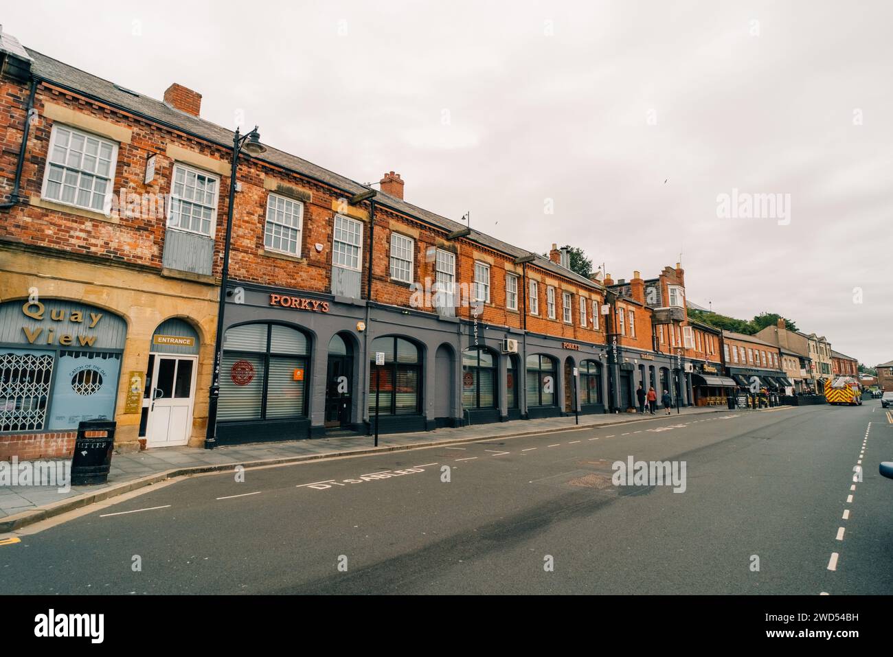 High street south shields tyne hi-res stock photography and images - Alamy