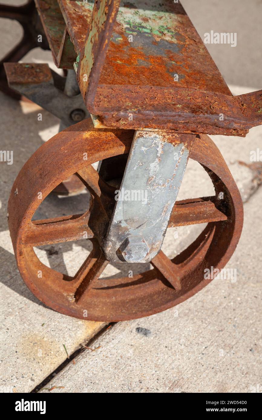 Rusty old industrial carts with pealing paint Stock Photo - Alamy