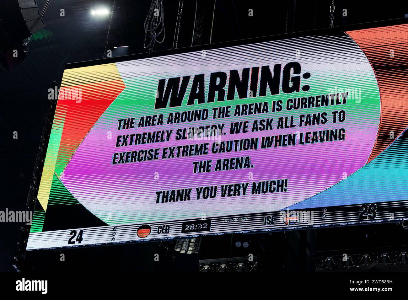 Leinwandanzeige WARNING: The are around the arena is currently ...