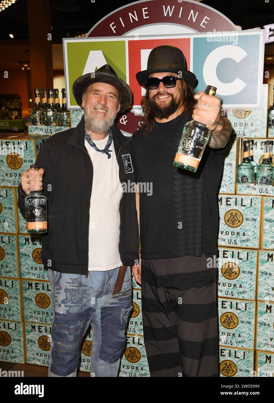 Fort Lauderdale FL, USA. 18th Jan, 2024. Jason Momoa and Blaine ...