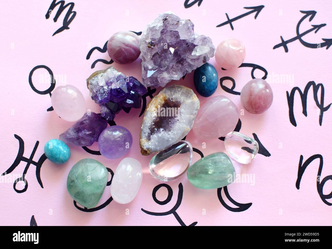 Beautiful crystals of amethyst, rose quartz, fluorite and rock crystal ...