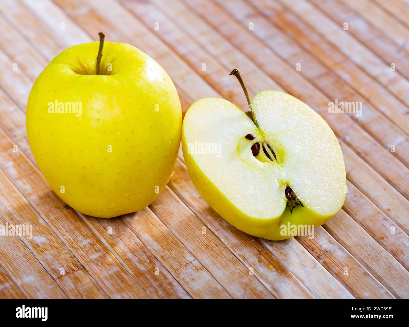 Image of apples Stock Photo - Alamy