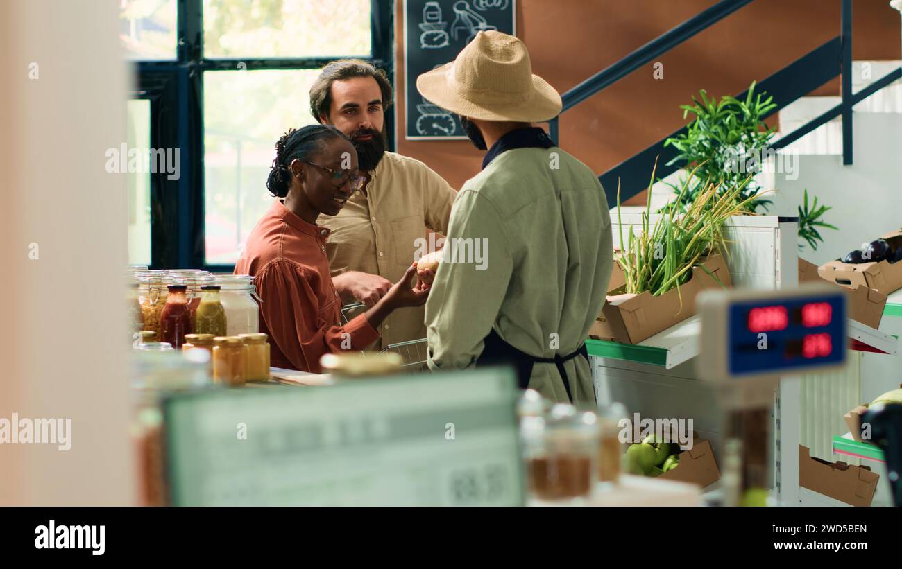 Samples grocery store hi-res stock photography and images - Alamy
