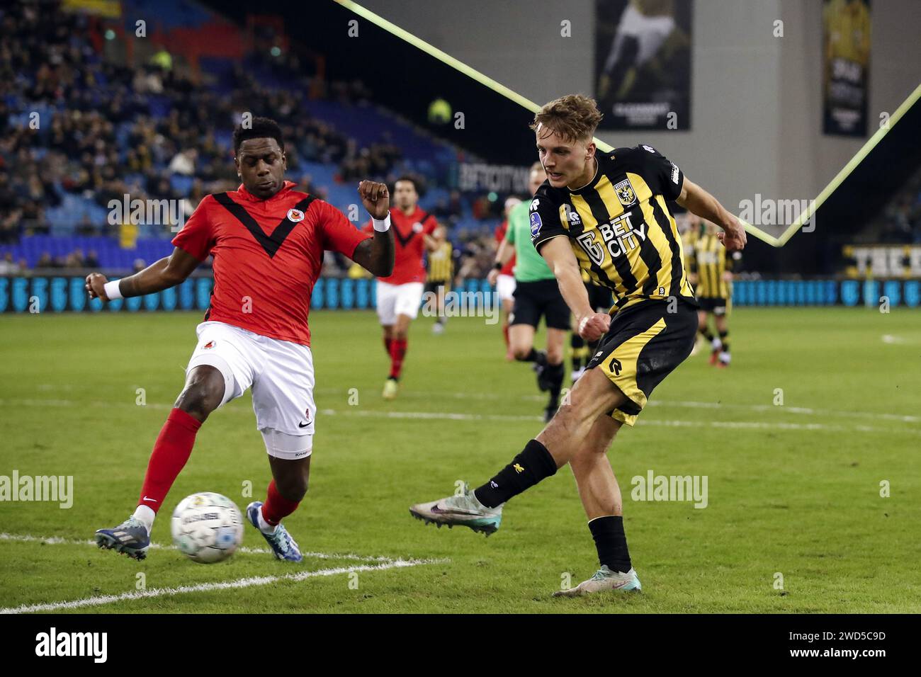 ARNHEM - (l-r) Cody Claver of AFC Amsterdam, Gyan de Regt of Vitesse ...
