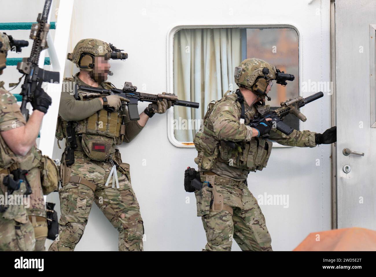 ATHENS, Greece (Dec. 4, 2023) East-coast based U.S. Naval Special ...