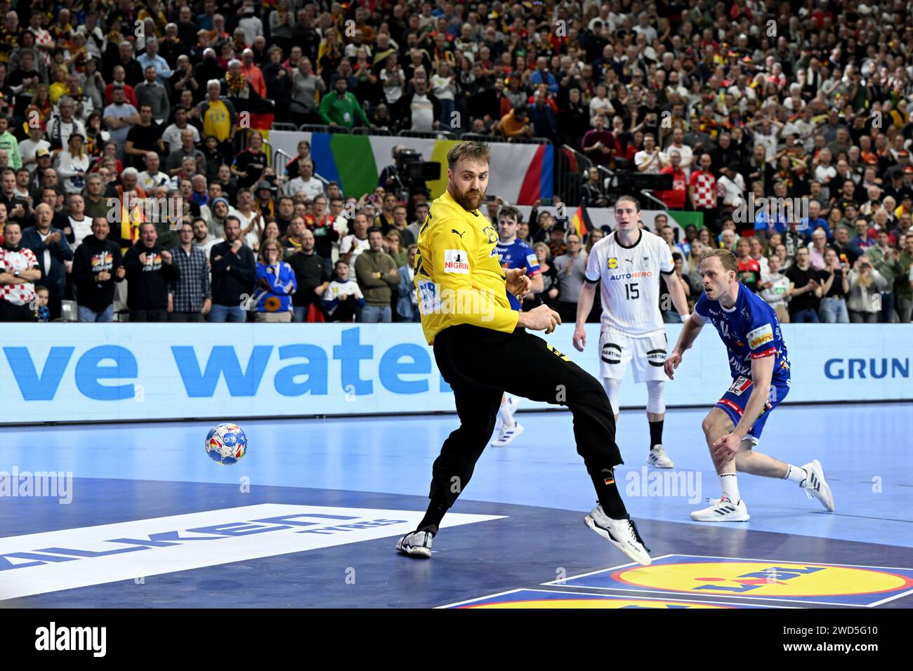 Cologne, Germany. 18th Jan, 2024. Handball: European Championship ...