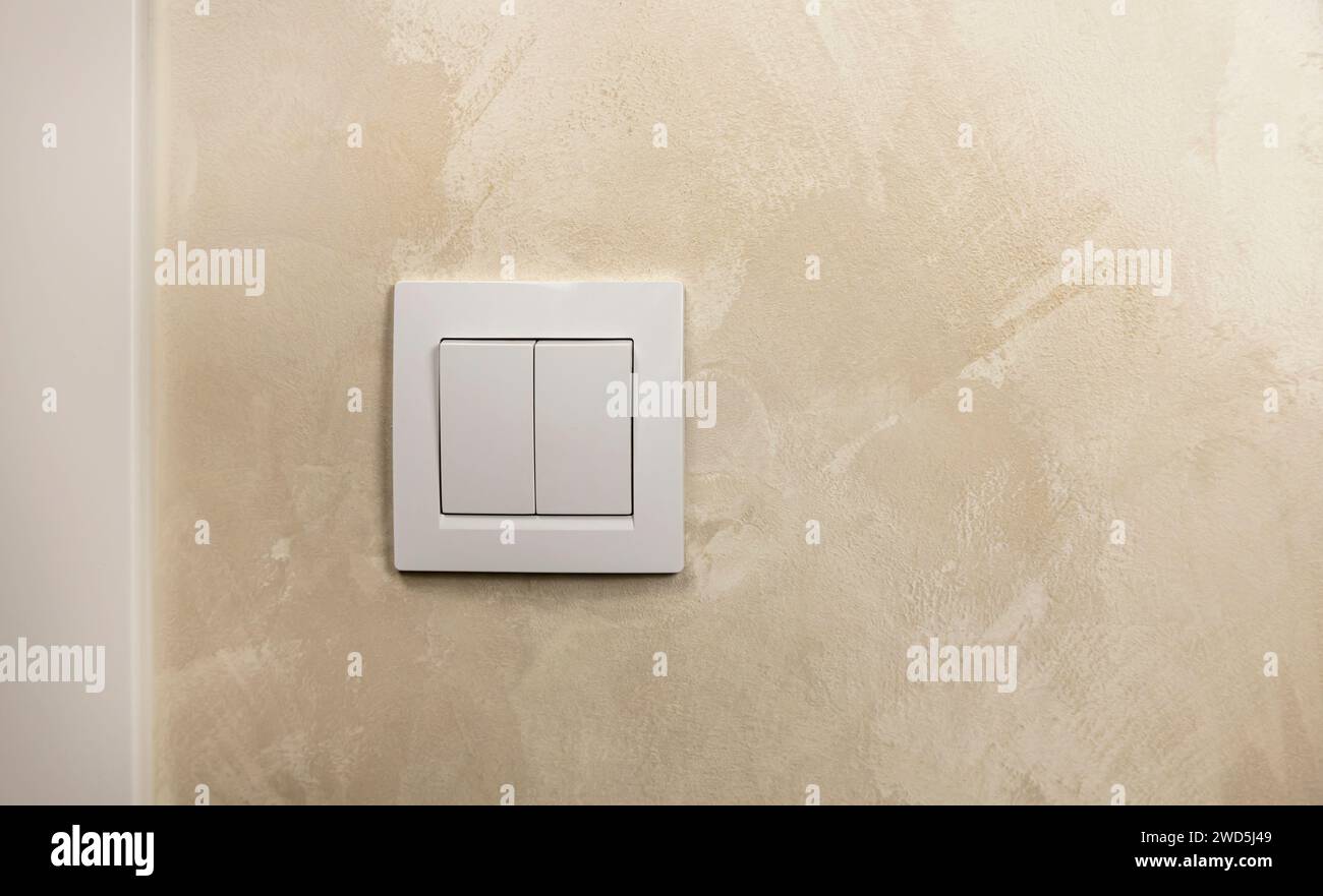 Wall off hi-res stock photography and images - Alamy