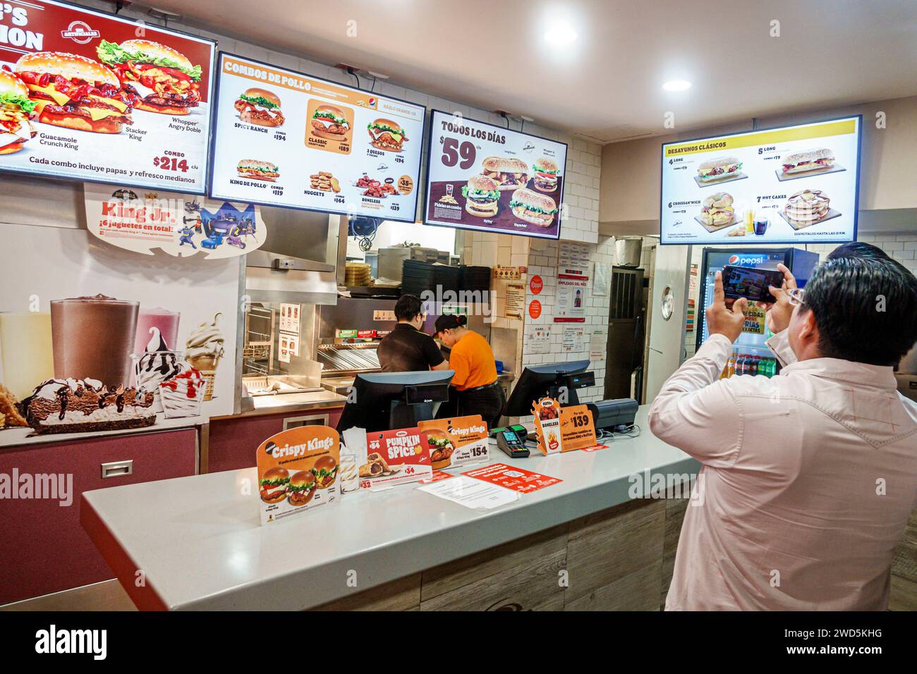 Burger king fast food restaurant dine dining eating out hi-res stock ...